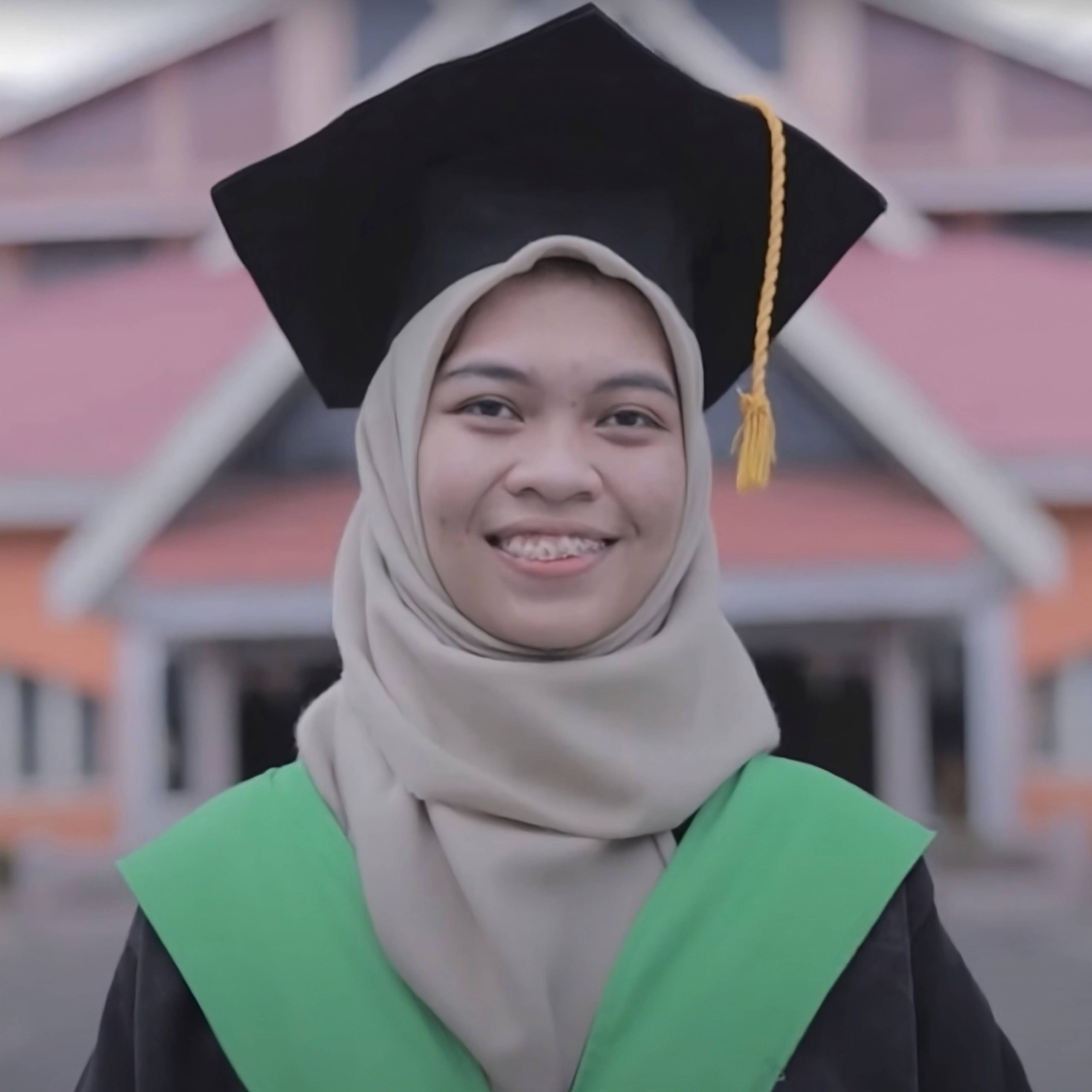 Erlita Budiarti, Juara di 9 Lomba hingga Lulusan Terbaik Wisuda Sarjana ke-76 - Fakultas ...